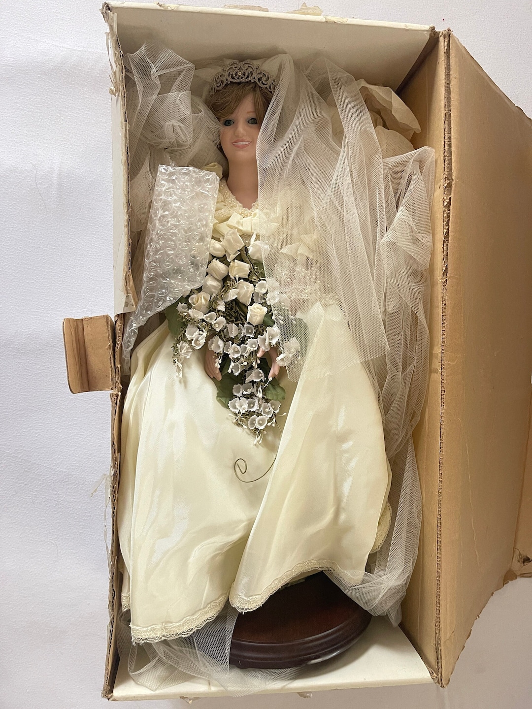 1987 DANBURY MINT Princess Diana Royal Wedding Bridal Doll 20 in ...