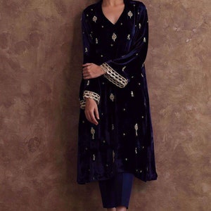 Velvet Salwar Kameez for Women, Embellished Long Velvet Kurti Pant Set ...