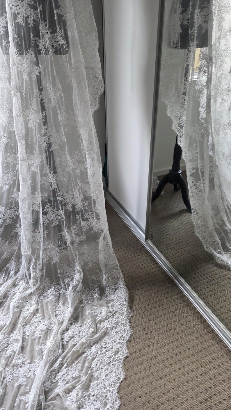 Mantilla Veil, Cathedral Wedding Veil, Chantilly Lace Bridal Veil ...