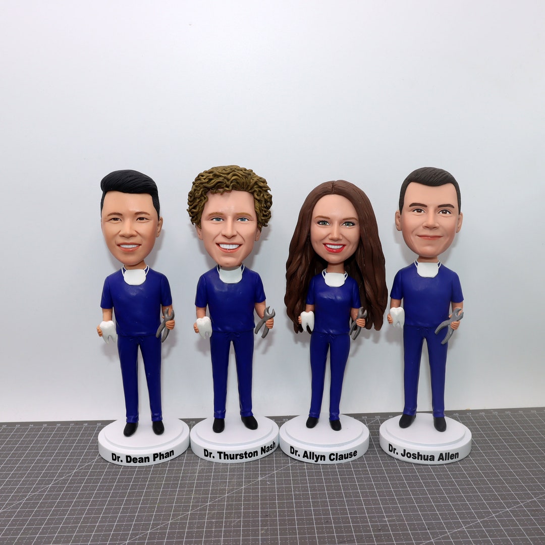 Custom Four-person Bobbleheads, Custom Company Employee Group Figurines ...
