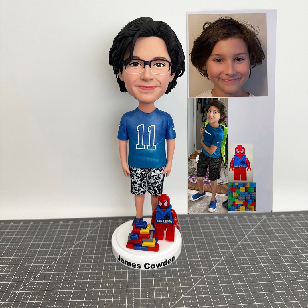 Custom Kids Bobbleheads, Custom Child Bobbleheads Playing With Building ...