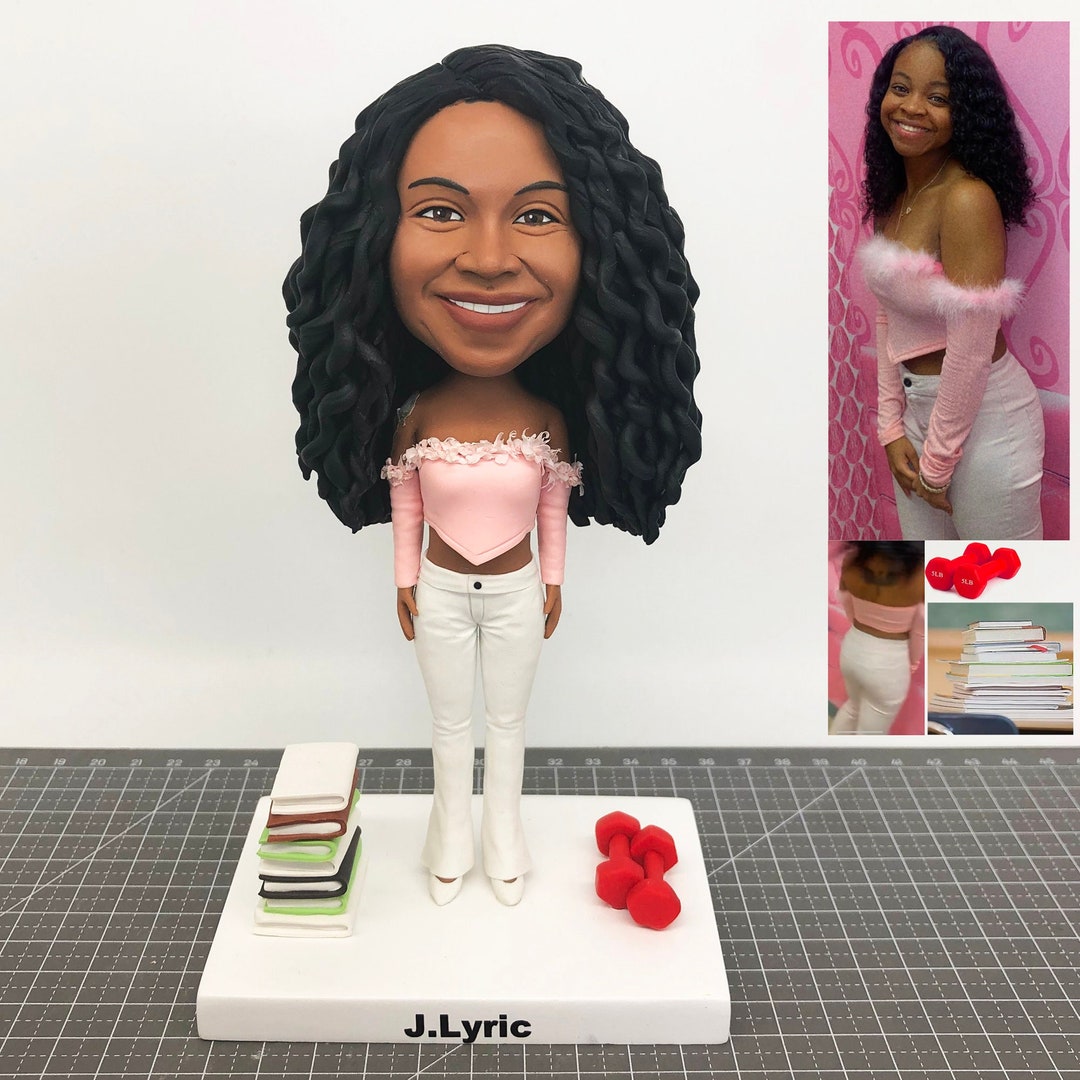 Custom Daughter Bobblehead, Custom Figurines for Girlfriends, Sisters ...