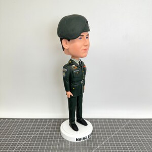 Custom Air Force Officer Bobbleheads, Custom Navy Soldier Bobblehead ...