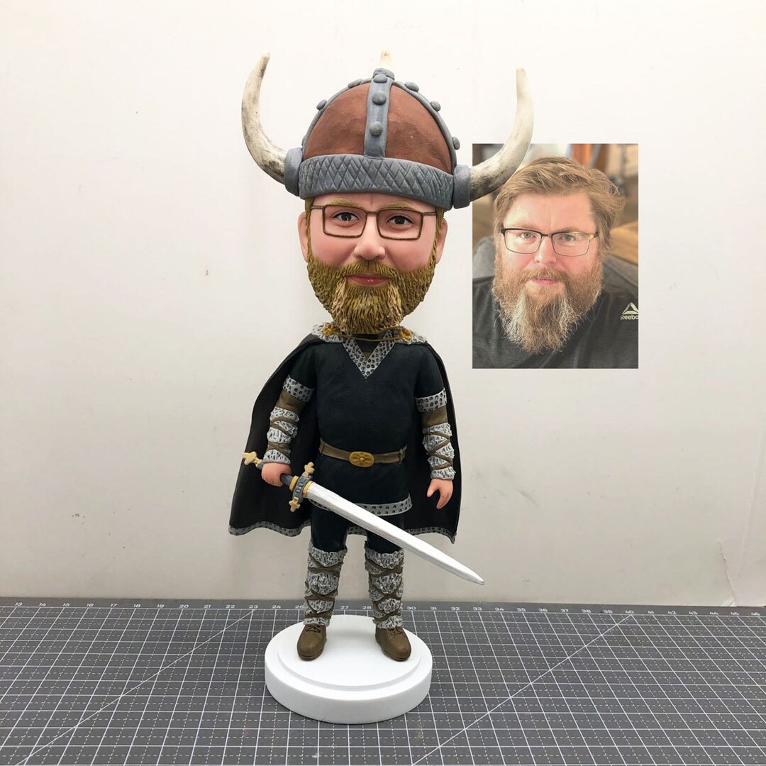 Custom Hero Bobbleheads, Personalized Swordsman Figurines From Photos ...