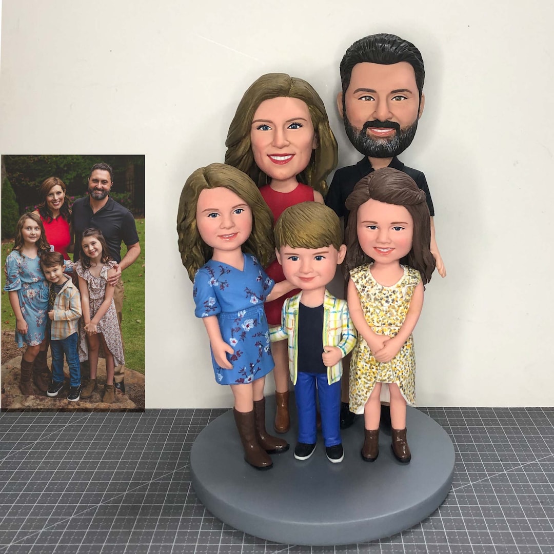 Custom Family Bobbleheads, Unique Family Christmas Gifts, Cool Family ...