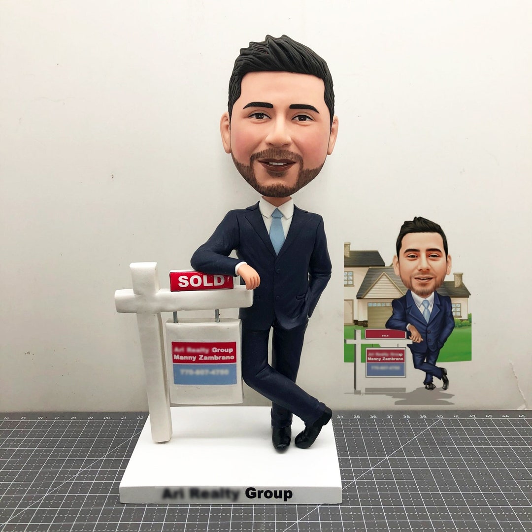 Custom Sold Bobble Head Business Card Holder Bobblehead, Custom ...