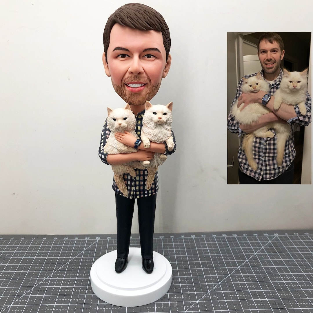 Custom Man Bobbleheads With 2 Cat, Personalized Cat Figures, Custom Cat ...