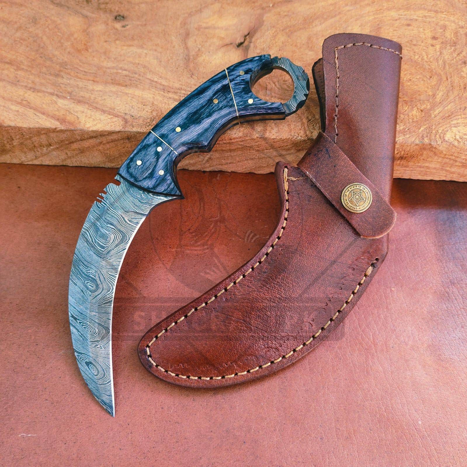 Custom Karambit Damascus Hunting Knife, Hand Forged Damascus Bowie ...