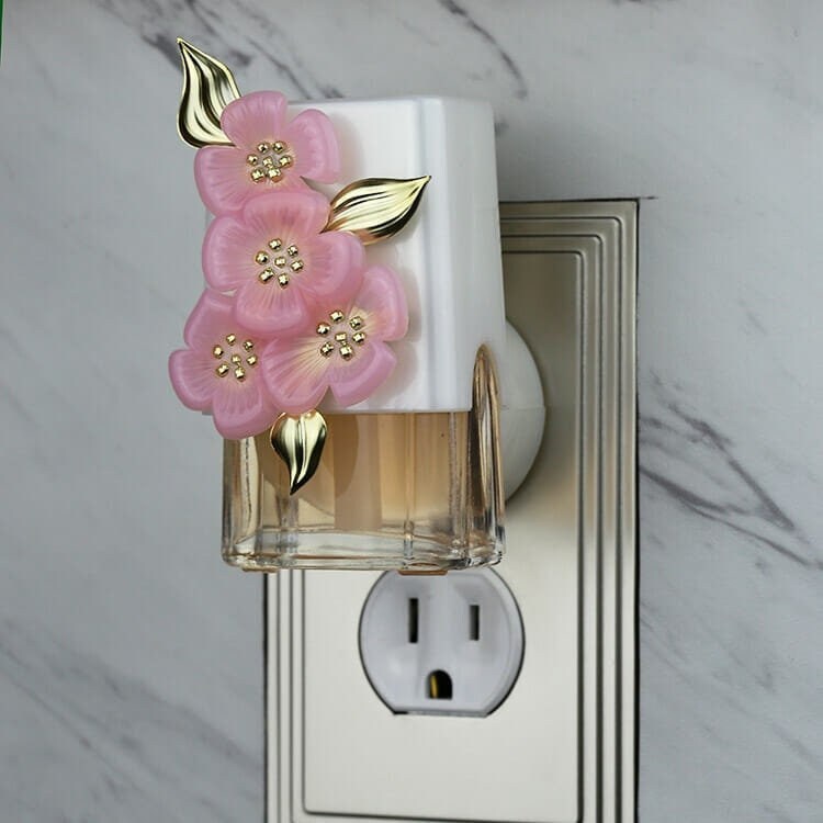 Wallflower Plug In
