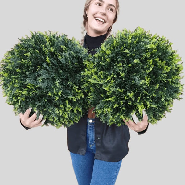 Large Topiary Balls - Etsy