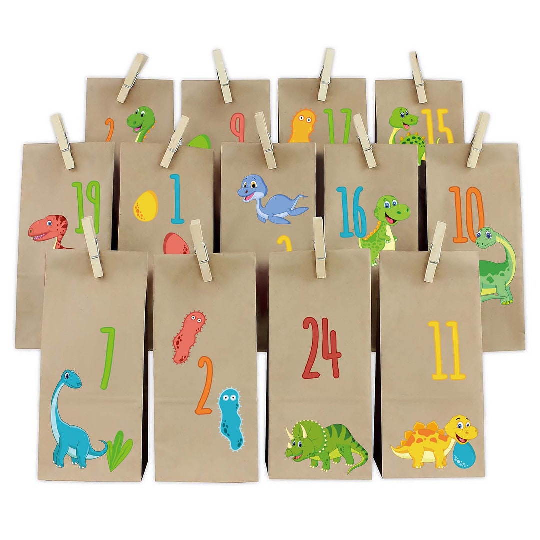 Advent Calendar Set Dinos Sheet With Paper Bags and Wooden Clips Y067 ...
