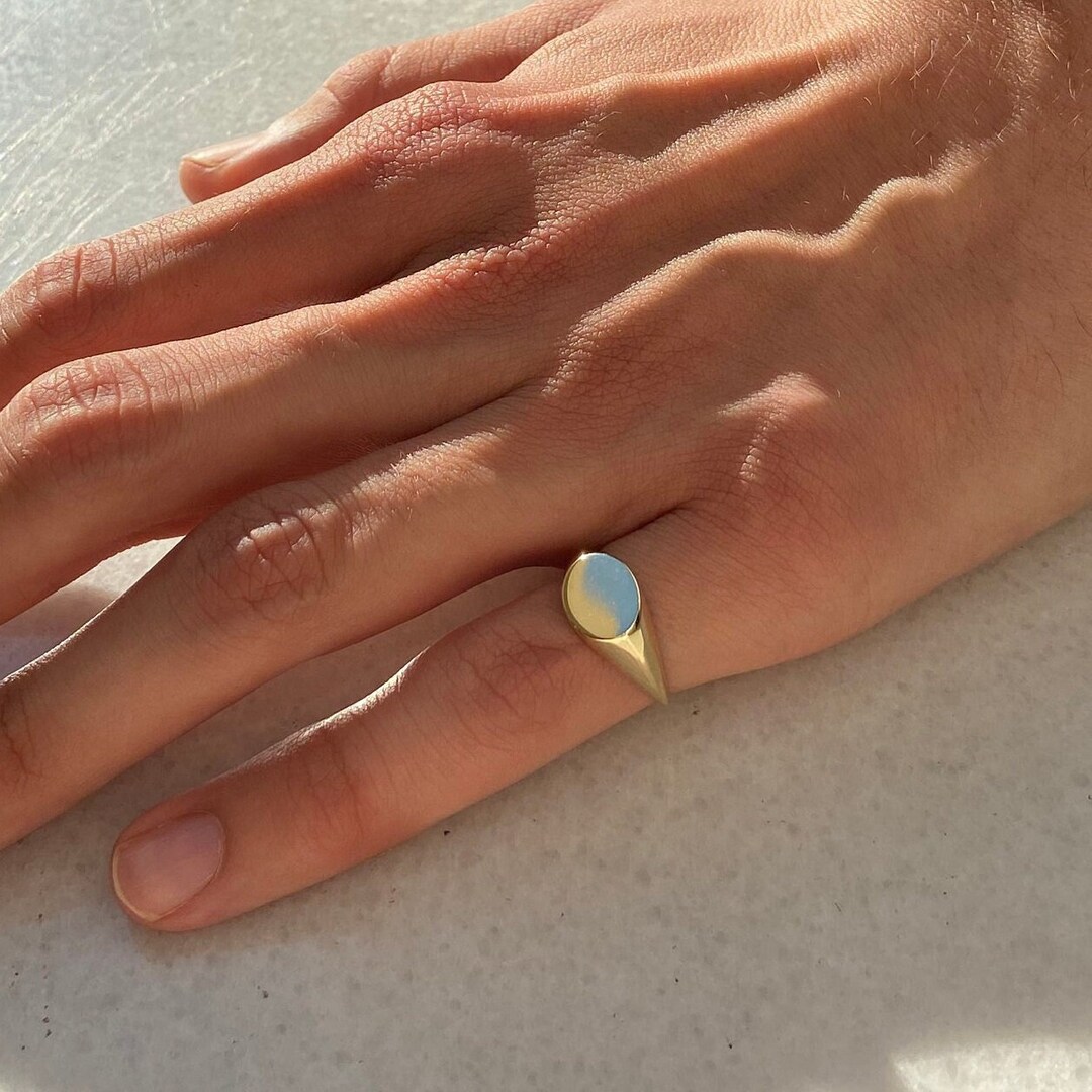 18k Solid Gold Pinky Signet Ring - Custom Engraved Jewelry for Men - Etsy