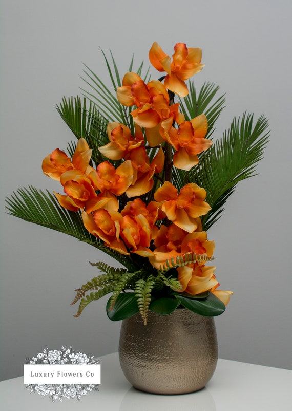 Artificial flowers for sale store