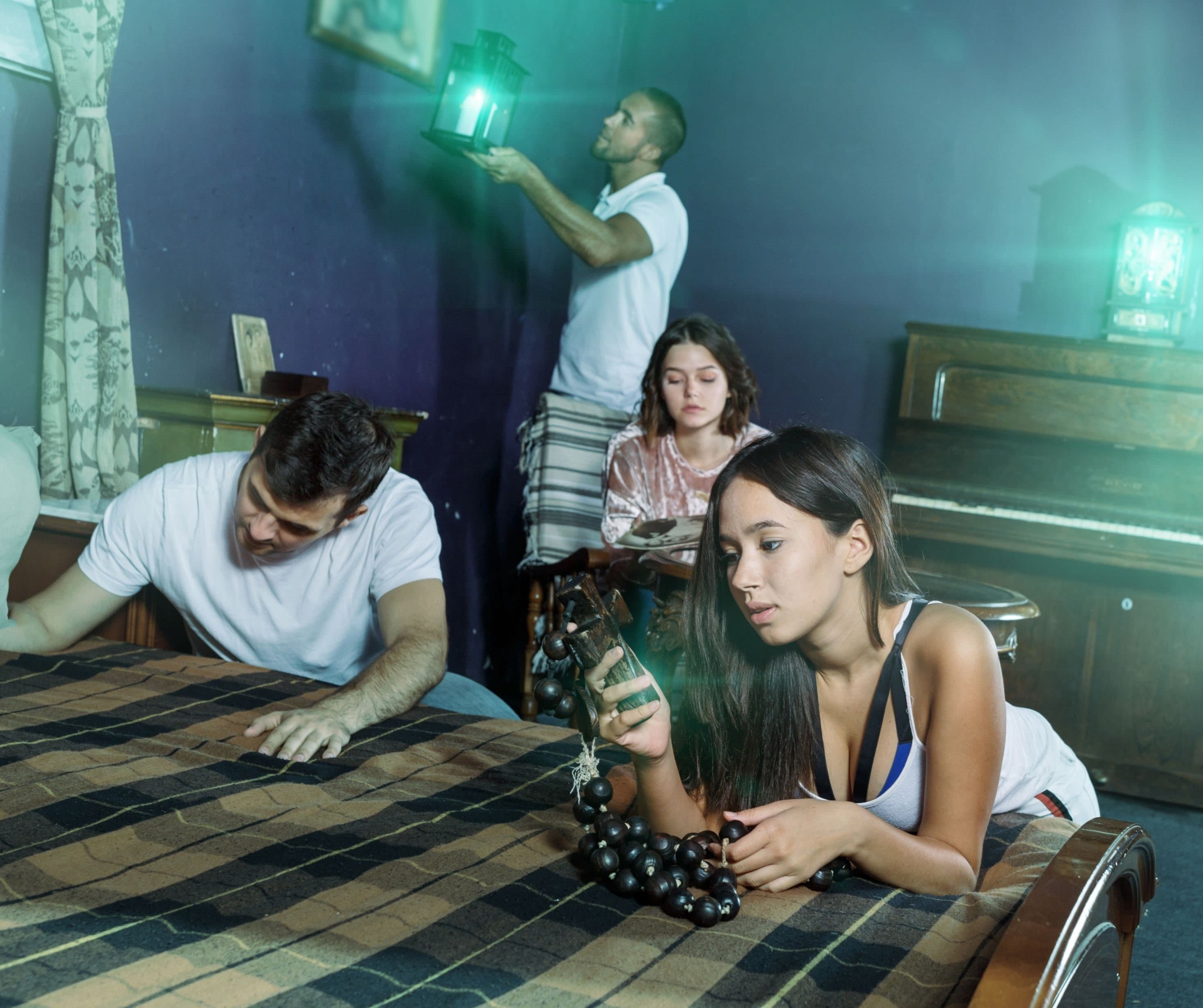 Mystery on the Orient Express Escape Room, Treasure Hunt Game, Escape ...