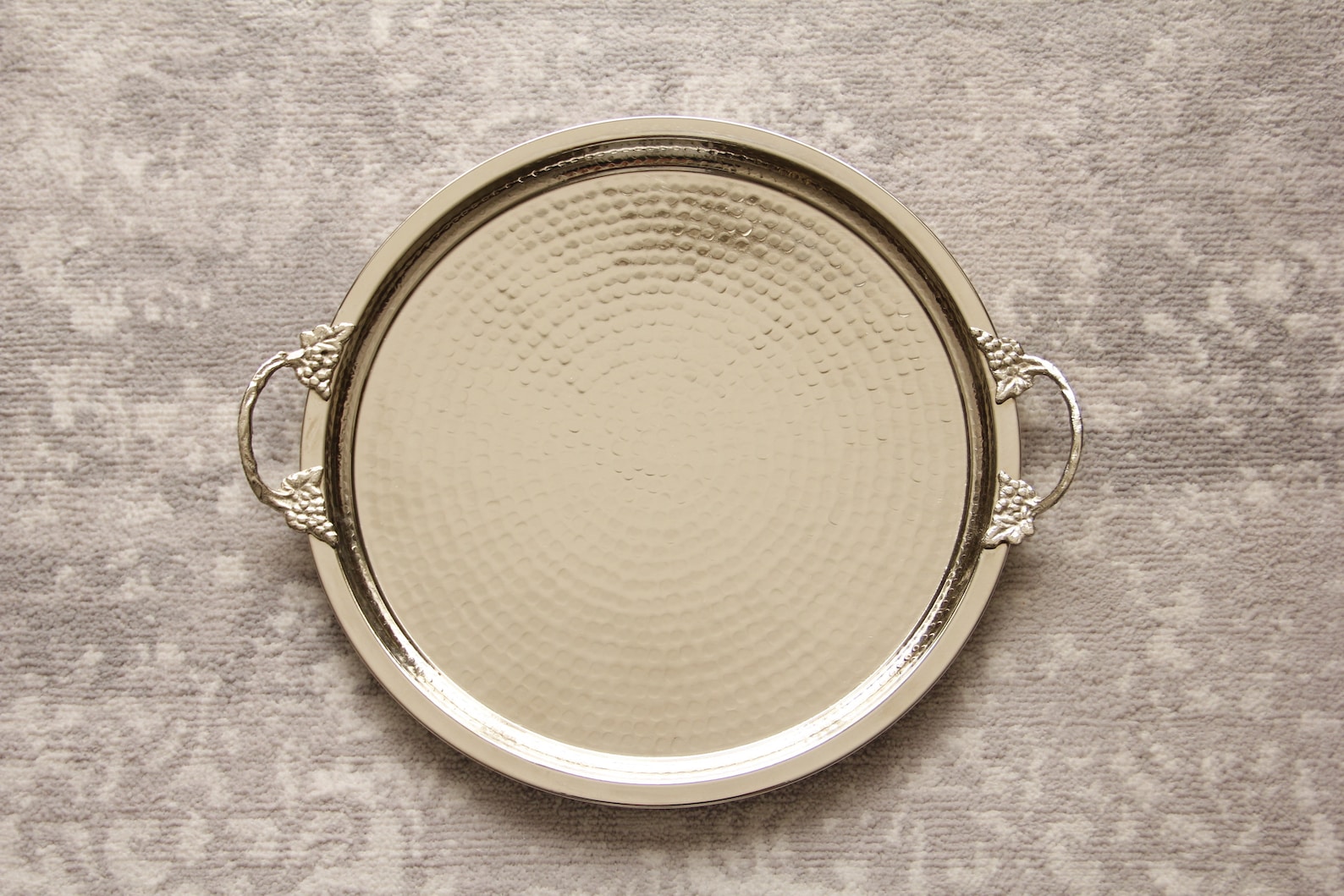 Handmade Copper Serving Tray, Hand Hammered, Silver Plated, Round Tray ...