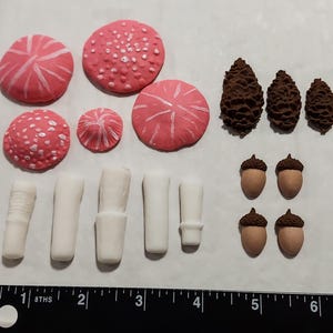 Toadstool Themed Edible Cake Toppers - Etsy
