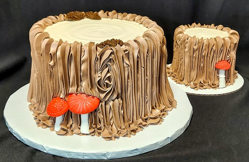 Toadstool Themed Edible Cake Toppers - Etsy