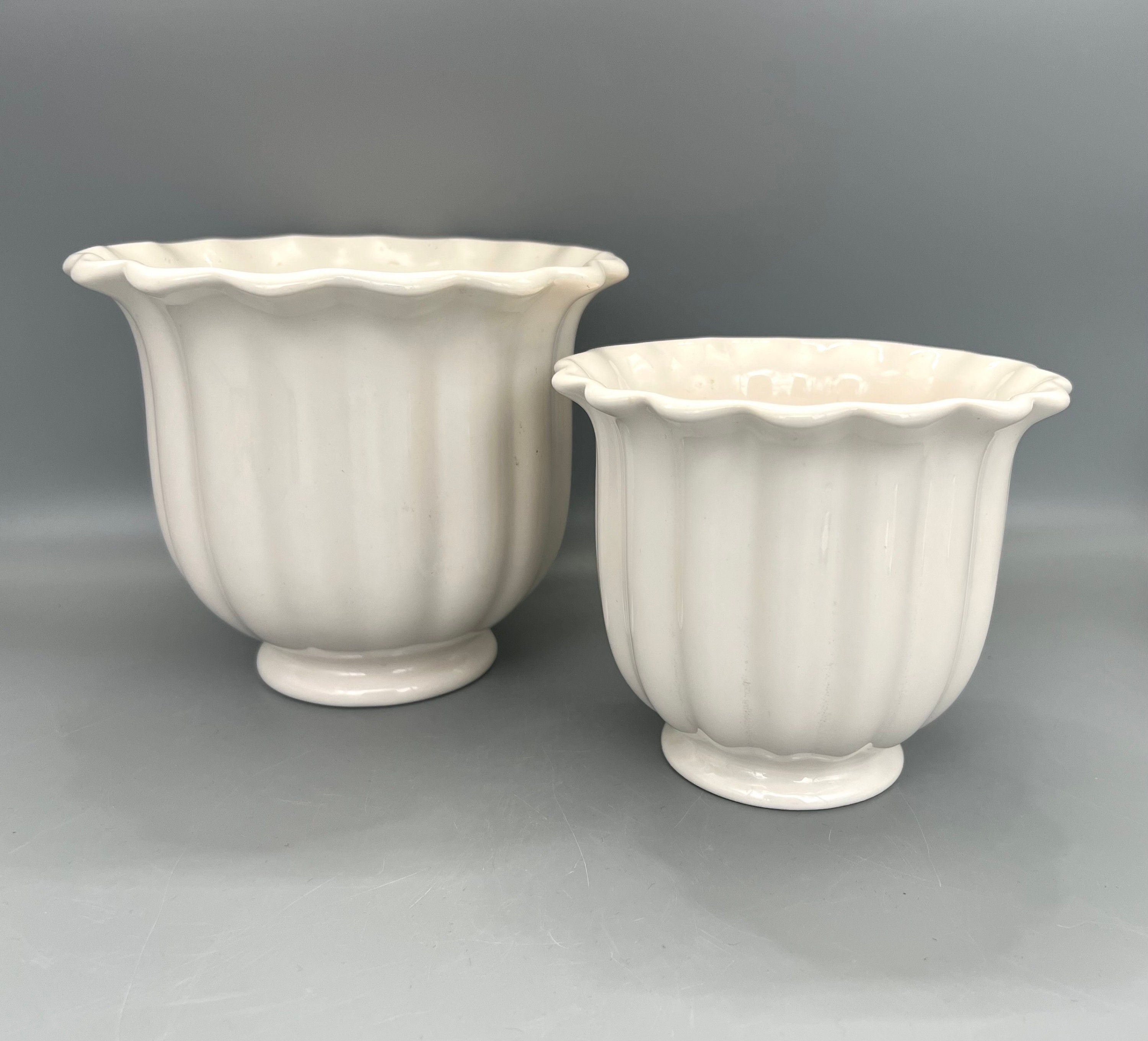 Beautiful Delfts White Decorative Flower Pot , Zenith Since 1749, Creme ...