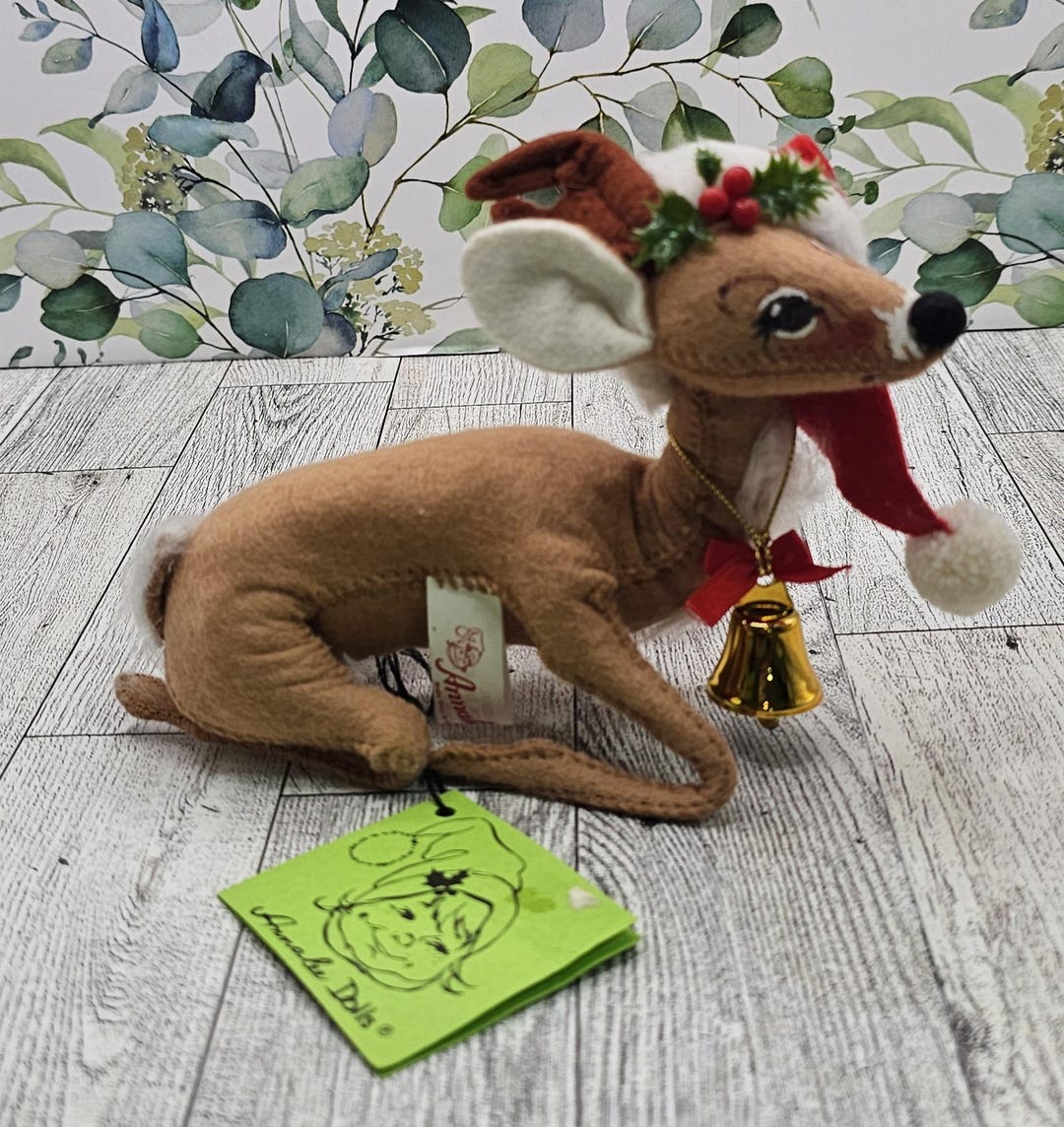 Vintage Annalee Reindeer in Santa Hat W/ Holly - 1986 - Excellent ...