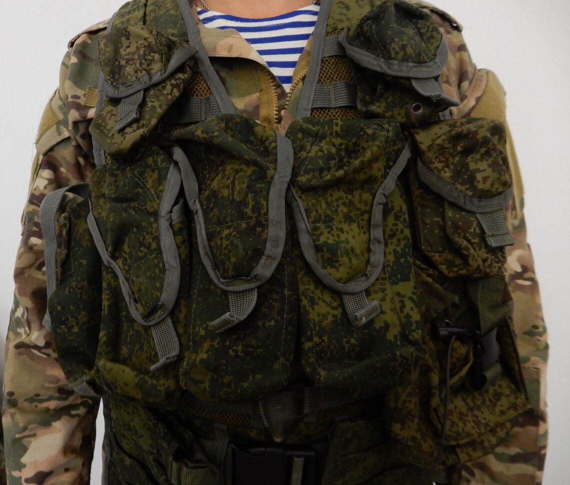 Military Russian Combat vest Ratnik Unloading vest with | Etsy