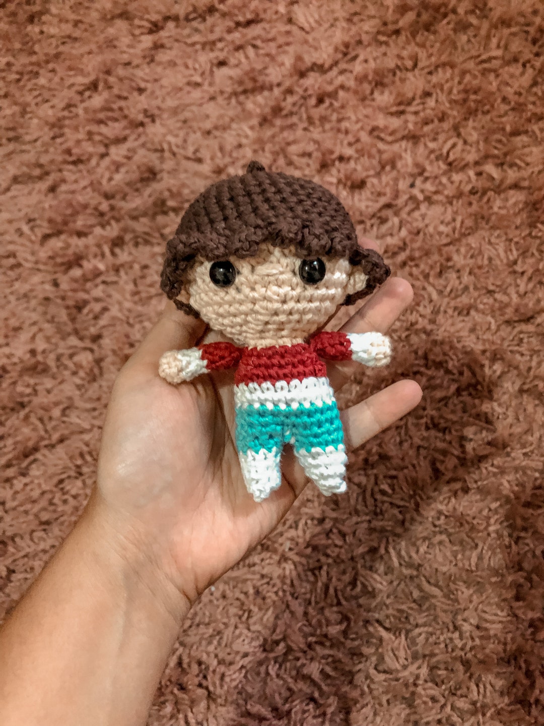 Muñecos tejido Crochet Louis Tomlinson - Etsy.de