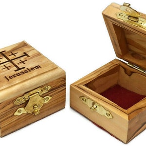 Olive Wood Box Hand Made in the Holy Land Jerusalem Blessed Jesus Gift ...