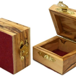 Olive Wood Box Hand Made in the Holy Land Jerusalem Blessed Jesus Gift ...