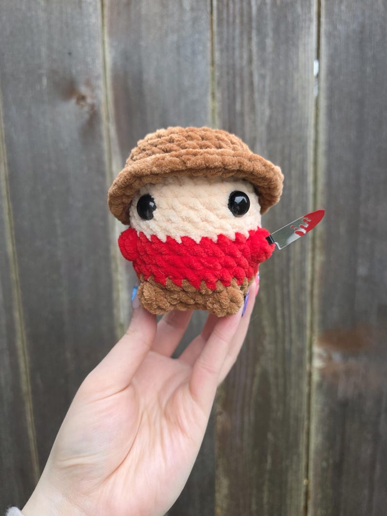 Crochet Slasher Plushie: Handmade Horror Movie Characters - Etsy