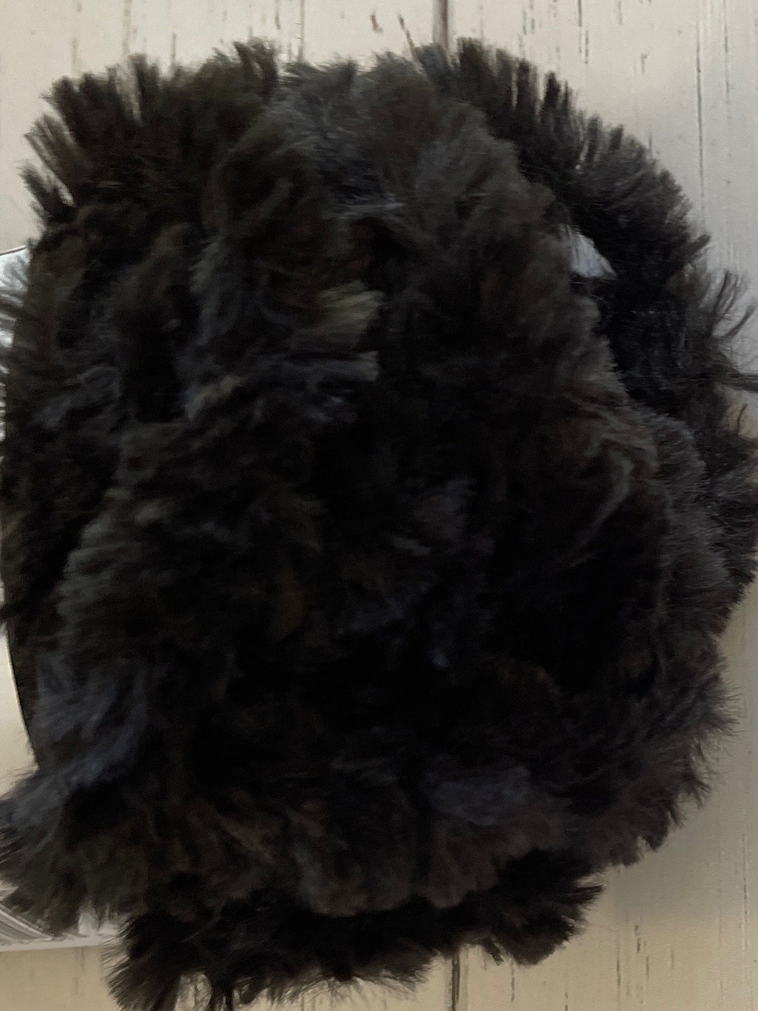Black Cozy Fur Yarn, Super Bulky Polyester by Loops and Threads - Etsy