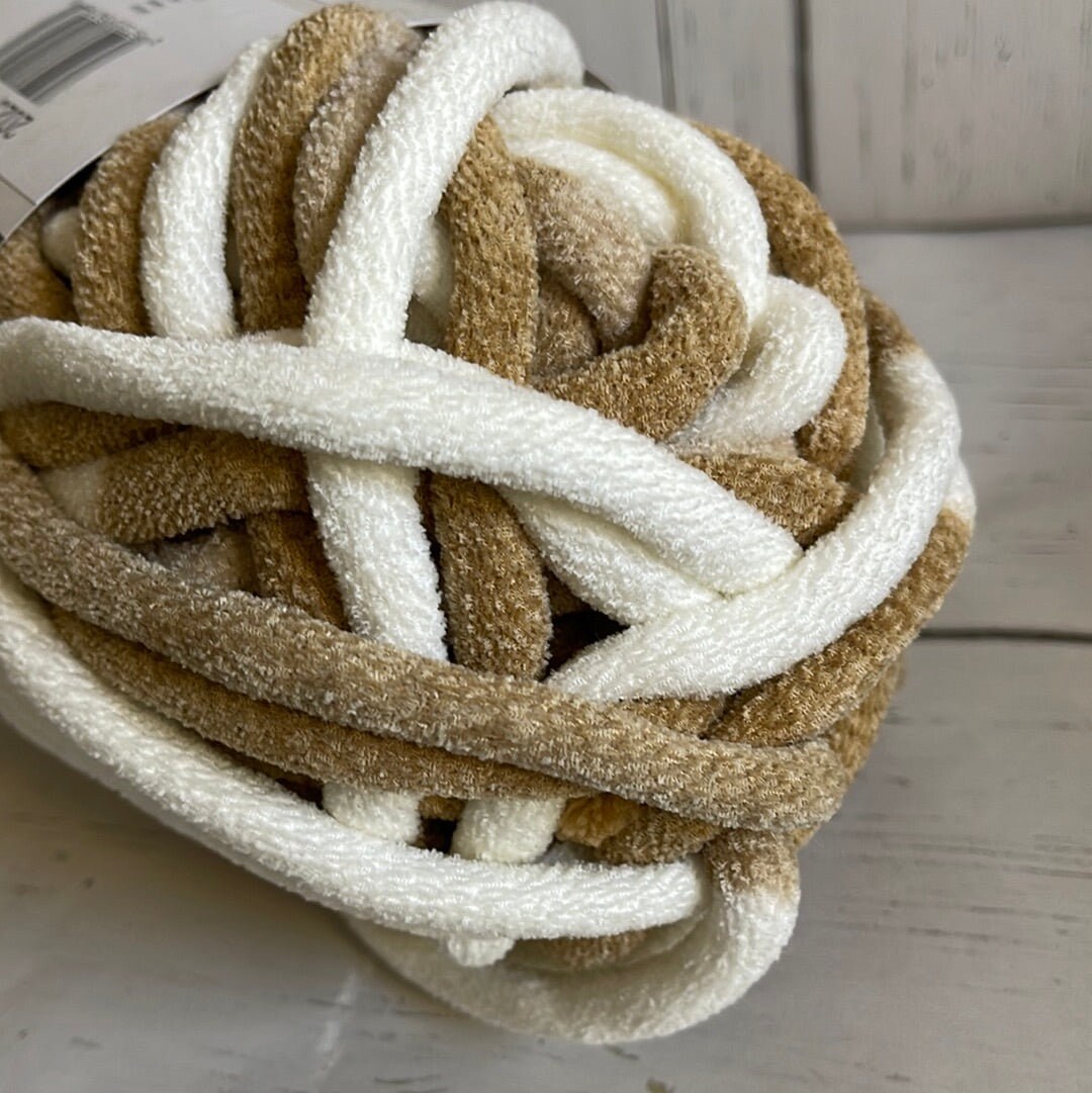 FAWN YARN - Bernat Plush Big ~ Free Shipping Available ~ - Etsy