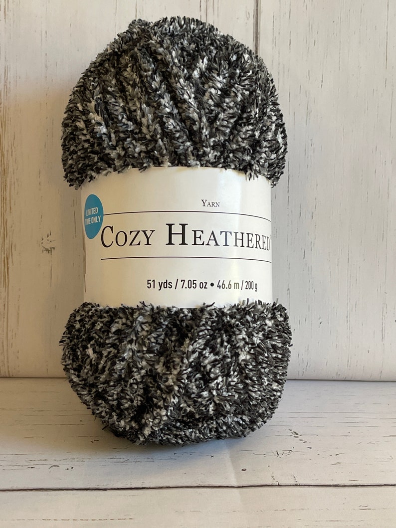 BLACK COZY HEATHERED Yarn Loops and Threads - Etsy
