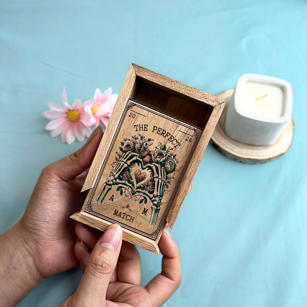 Custom Wooden Matchbox for Couples, Personalized Couples Large Matchbox ...