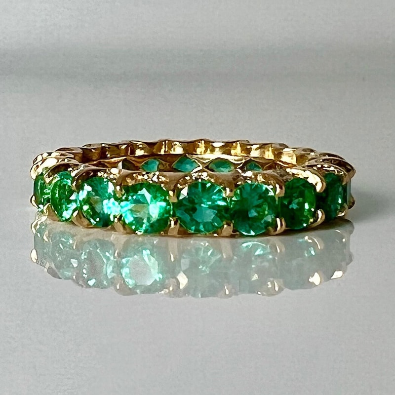 Emerald Eternity Band - Etsy