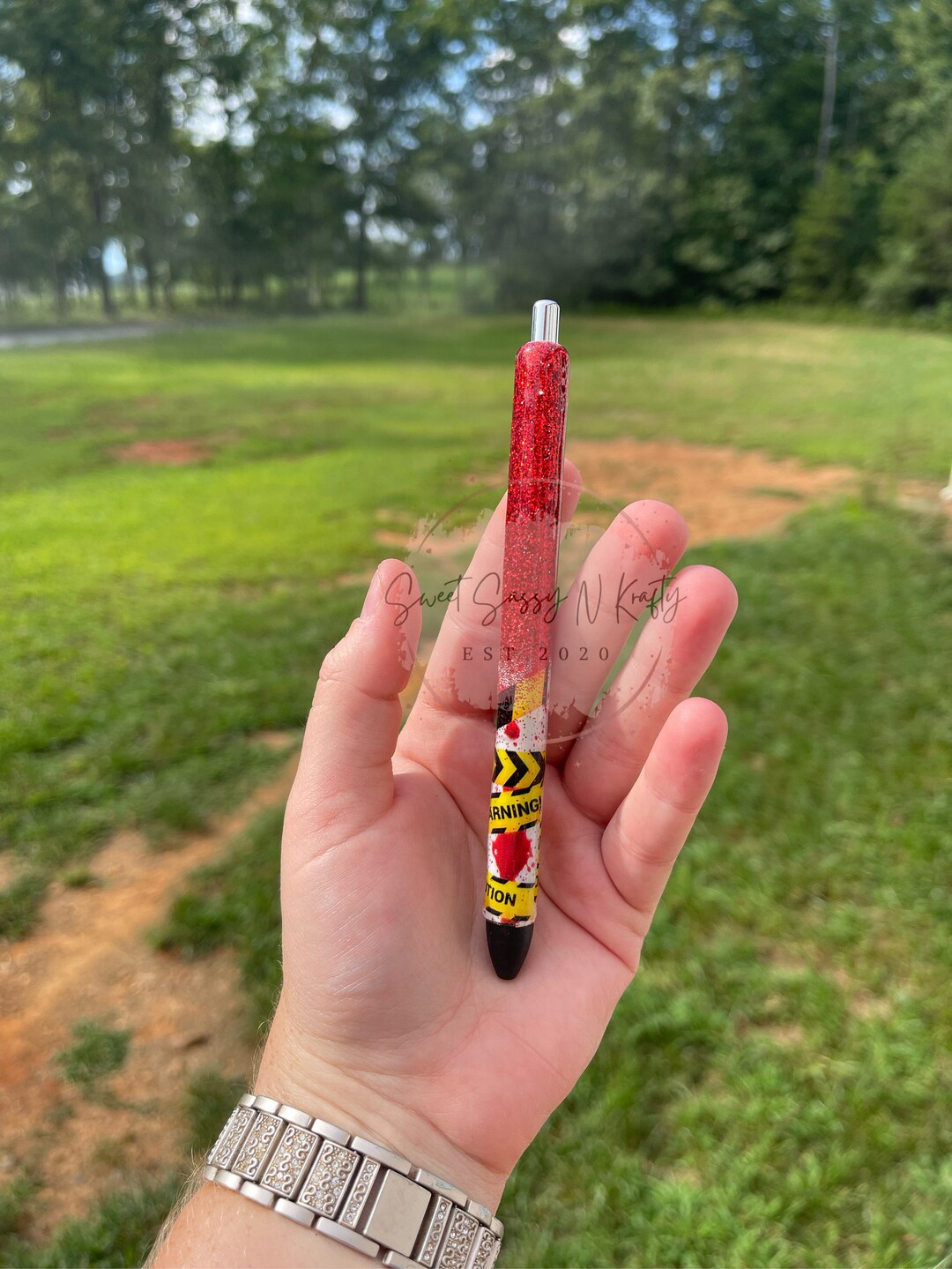 Red Ombre Crime Show Pen| Red Ombre Crime Show Glitter Pen| Glitter Pen ...