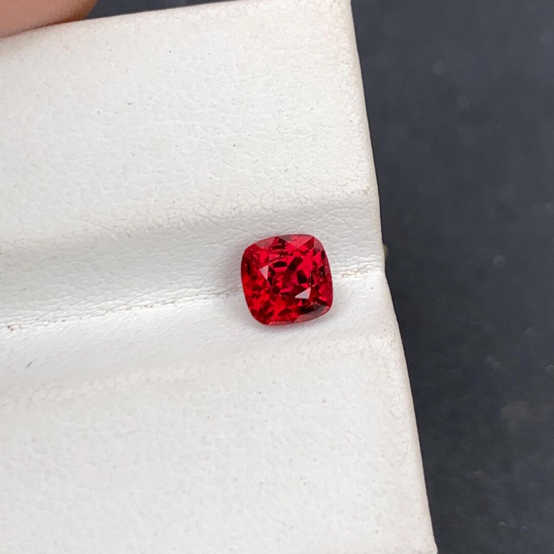 Hot Red Spinel, 5.10x5.10mm, Cushion Cut Stone, Eye Clean ,non-heated ...