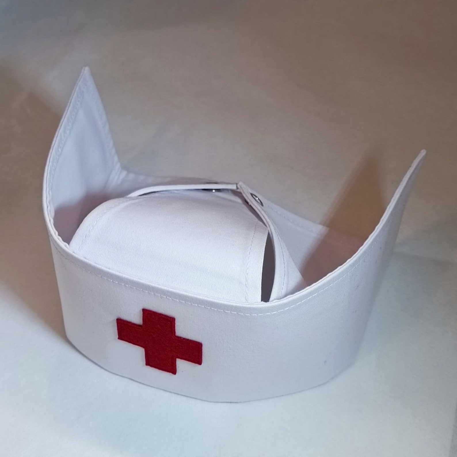 White Nurse Cap With Red Cross, Vintage Style Nurse Hat, Nurse Outfit ...