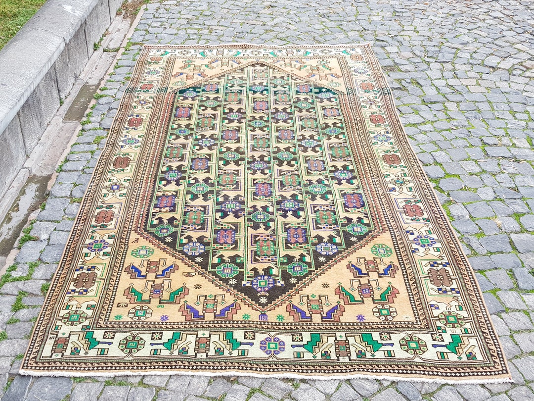 Persian Rug Persian Rug Unique Pattern Rug 10 X 5.4 Ft , Woven Rug ...