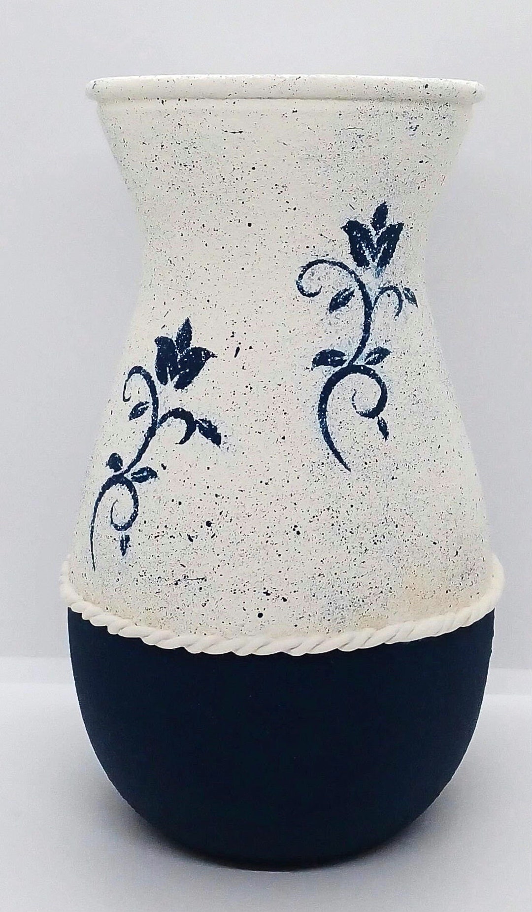 Flower Vase, Country and Farmhouse Style Flower Vase, Blue and Ivory ...