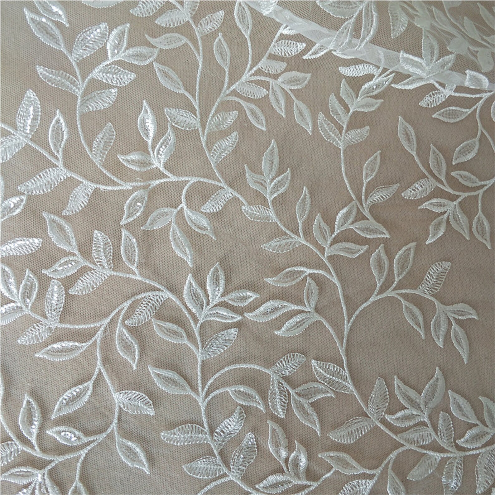 Exquiste off White Leaf Sequin Embroidered Lace Fabric Leaves Ivory ...