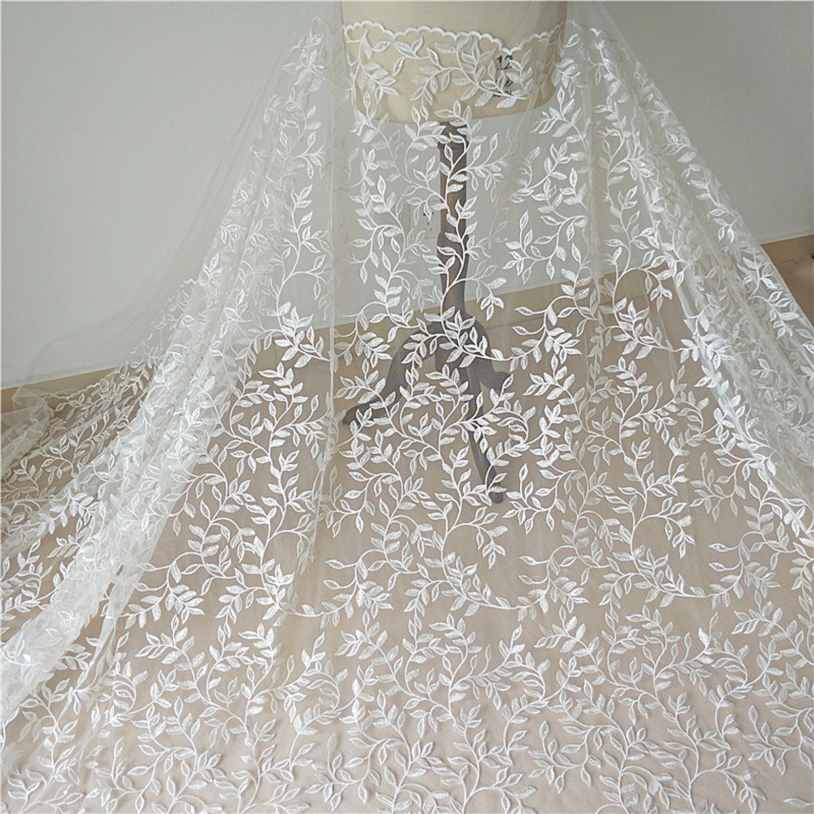 Exquiste off White Leaf Sequin Embroidered Lace Fabric Leaves Ivory ...