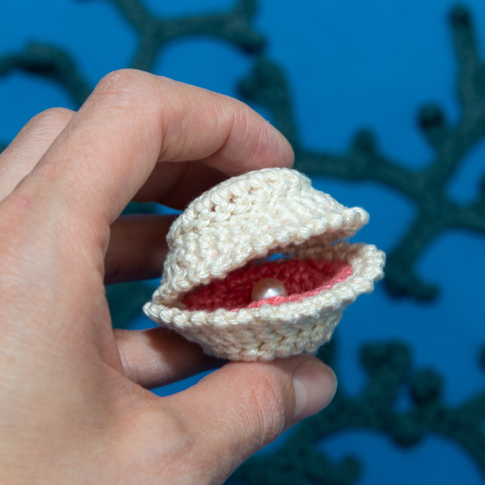 Shell With Pearl Crochet Pattern, Amigurumi Mussel With Pearl, Marine ...