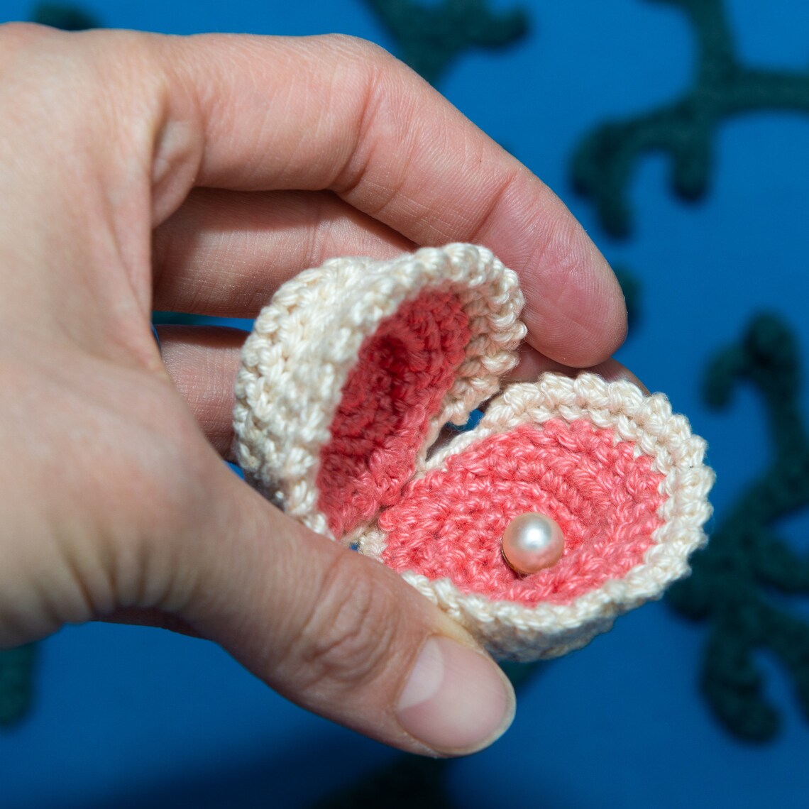 Shell With Pearl Crochet Pattern Amigurumi Mussel With Pearl - Etsy