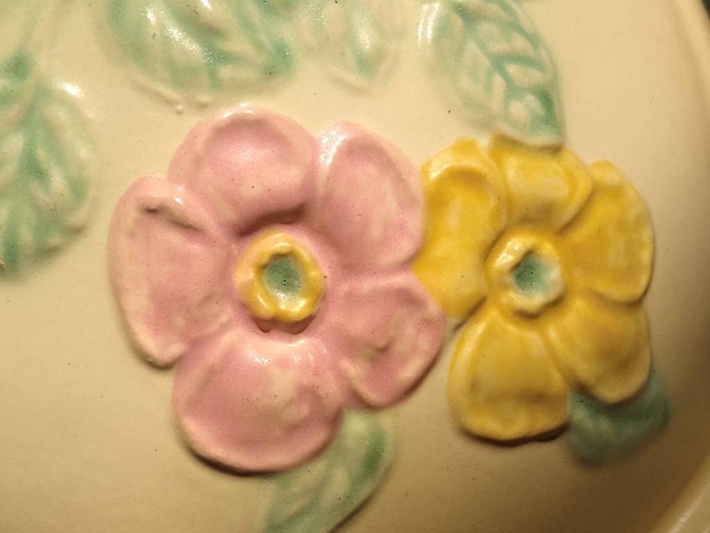 Vintage Hull Art Pottery Dogwood/wild Rose Pattern 504 Solid Cream ...