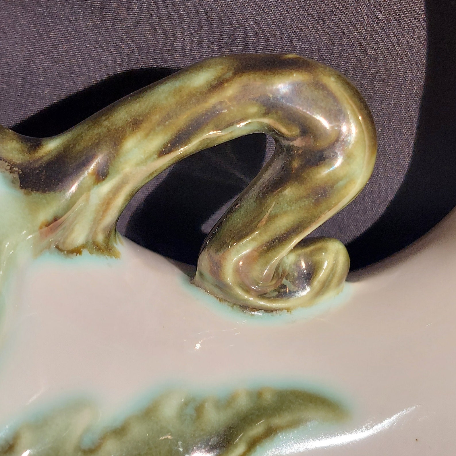 Vintage Hull Art Pottery - Tokay/tuscany - Pattern #10 - 11" Cornucopia ...