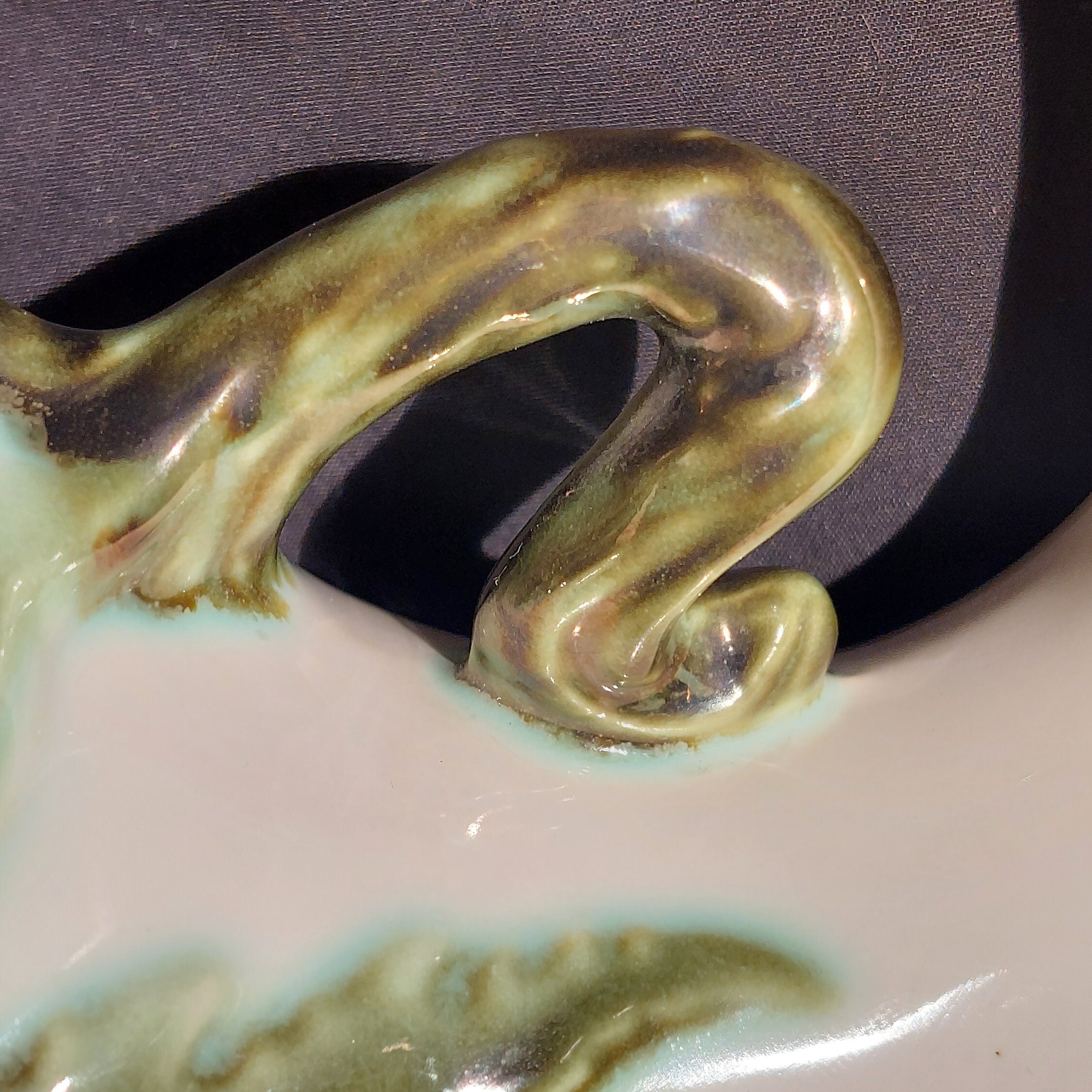 Vintage Hull Art Pottery - Tokay/tuscany - Pattern #10 - 11" Cornucopia ...