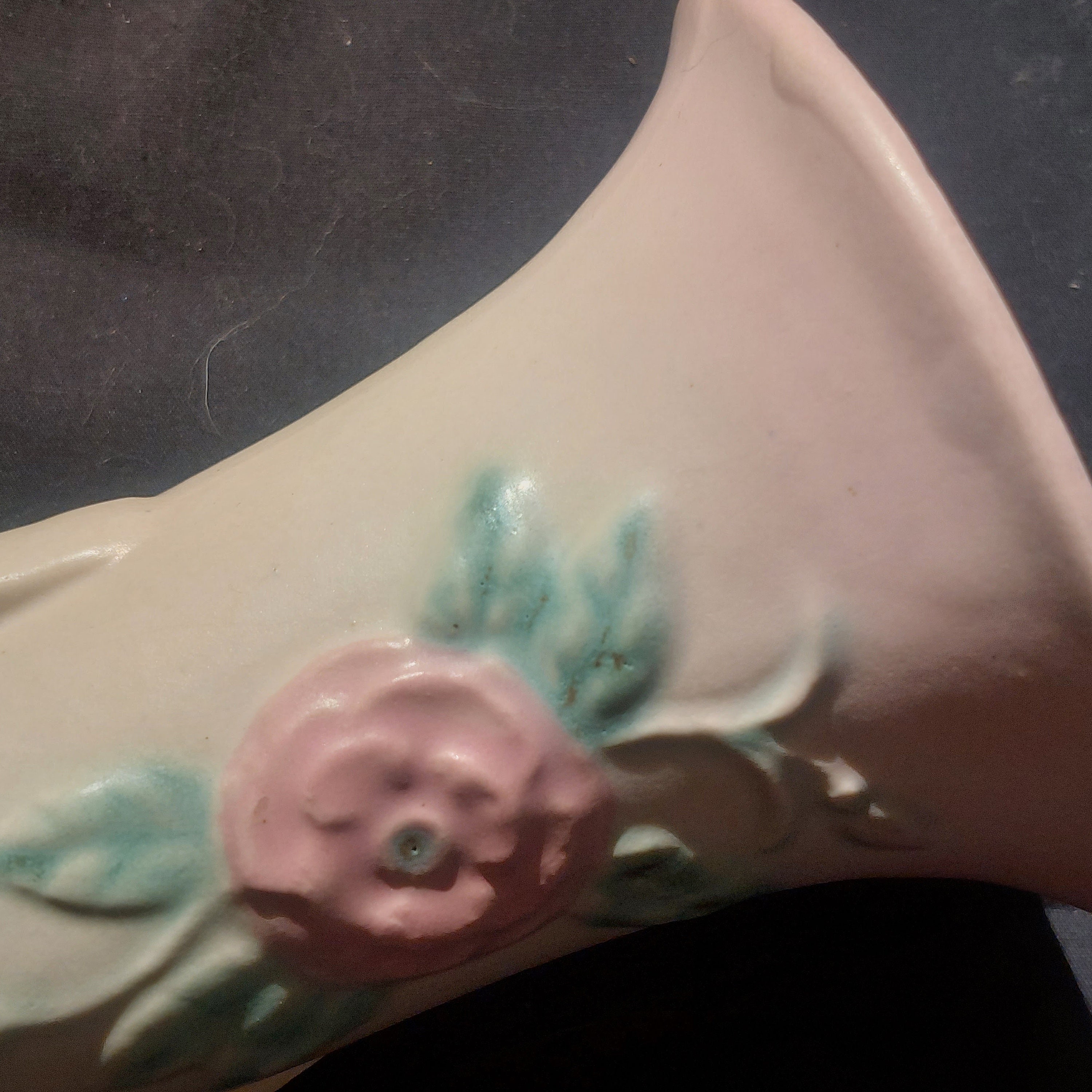 Vintage Hull Art Pottery Camellia/open Rose Pattern 130 Matte Pink and ...