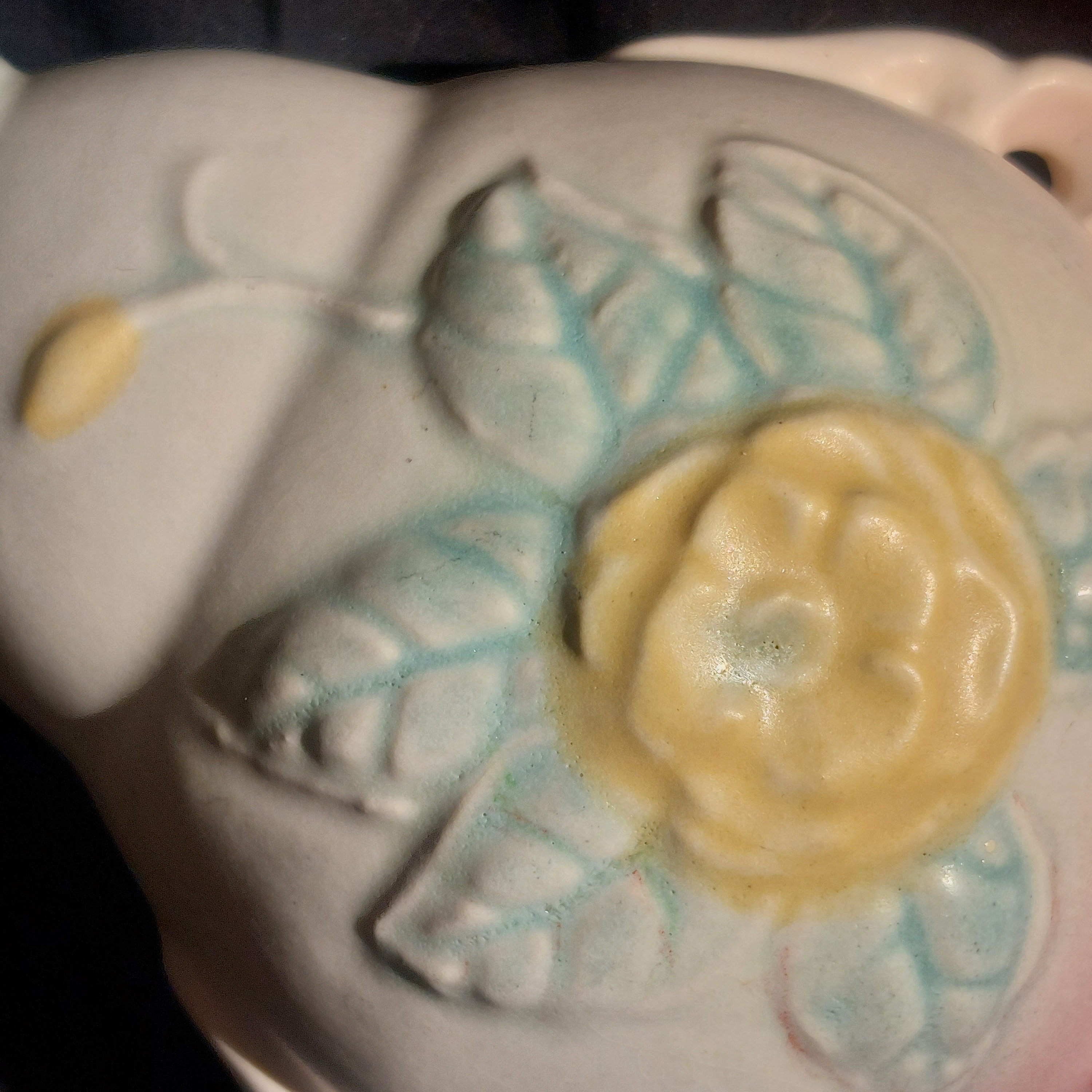 Vintage Hull Art Pottery - Camellia/open Rose Pattern #131 - Matte Pink ...