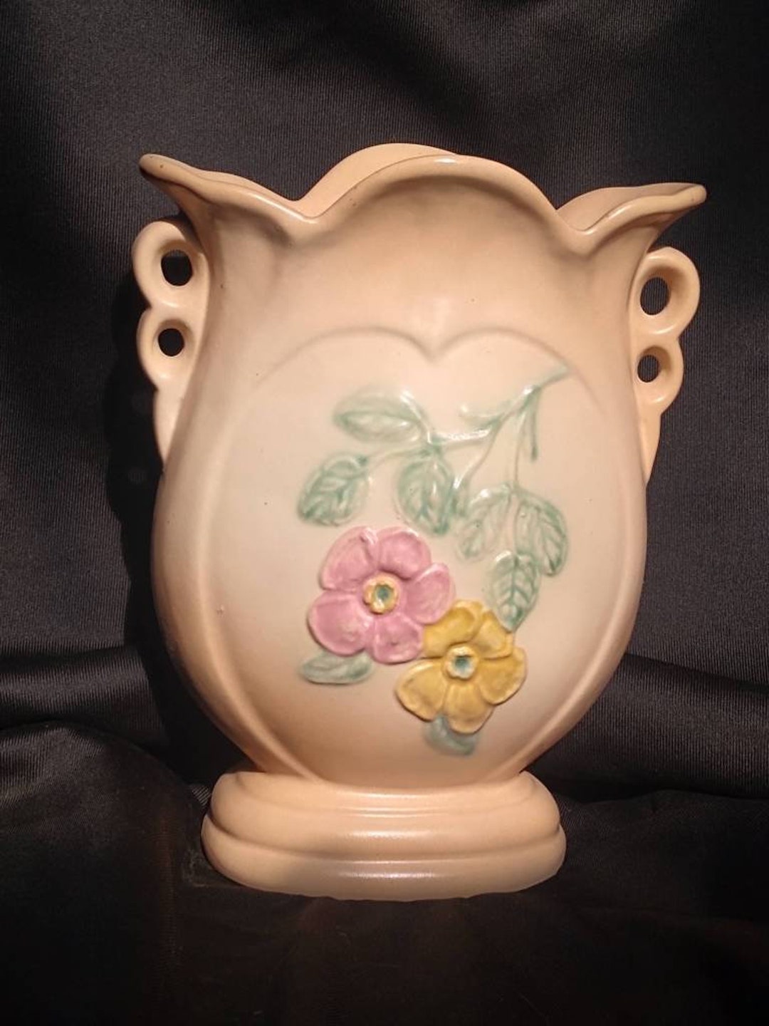 Vintage Hull Art Pottery - Dogwood/wild Rose Pattern #504 - Solid Cream ...