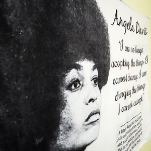 Angela Davis Wall Tapestry, Afrocentric Home Decor, Black History ...