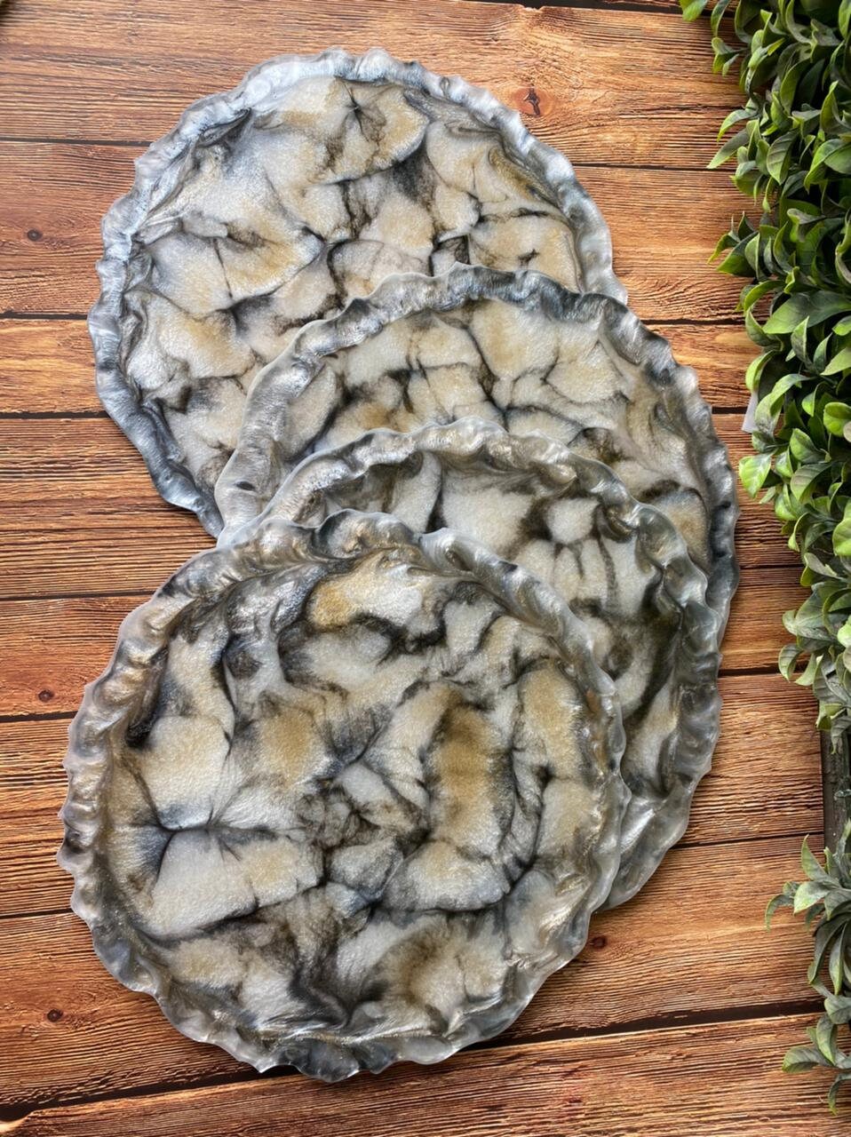 13" Resin Charger Plate, Dinner Party, Reception Table, Dining ...